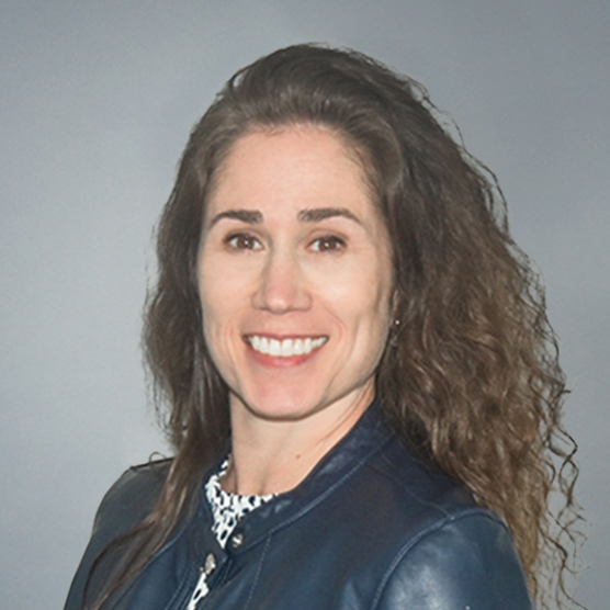 Dovalovsky_Stacie_Square - Primera